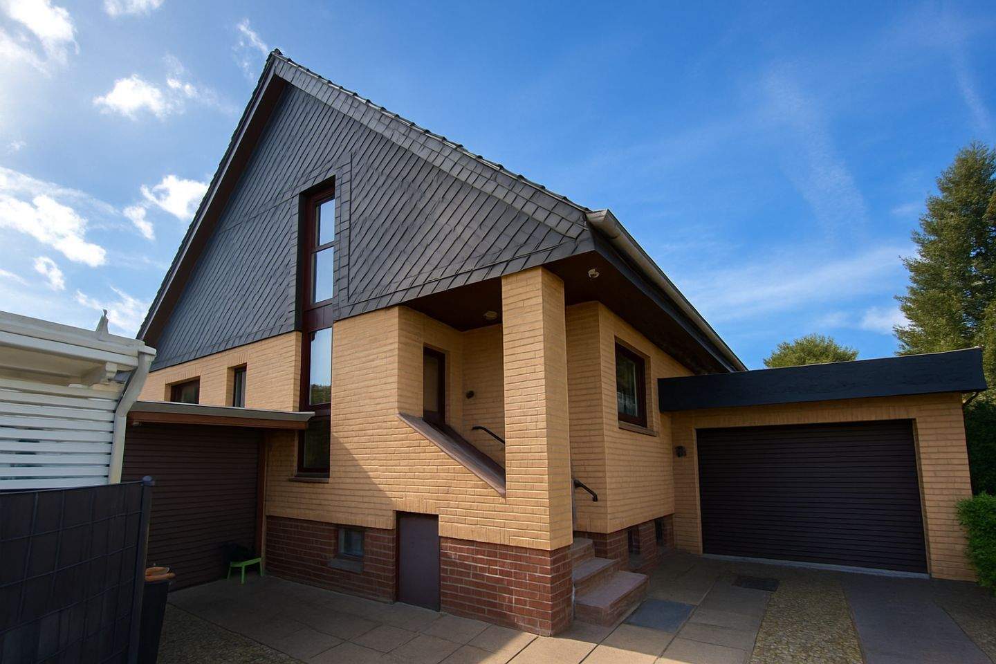 Geräumiges, sehr ruhig gelegenes Einfamilienhaus in Berlin-Lichtenrade ...