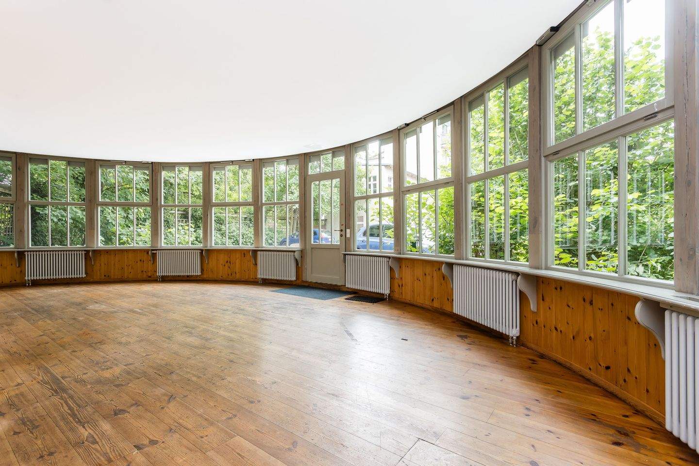 Helles Büro in Berlin Weißensee Zentrum zu vermieten! | Bürofläche ...