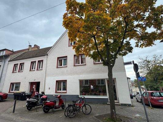 Großes Wohn-und Geschäftshaus in ruhiger Lage von Saarbrücken-Malstatt ...